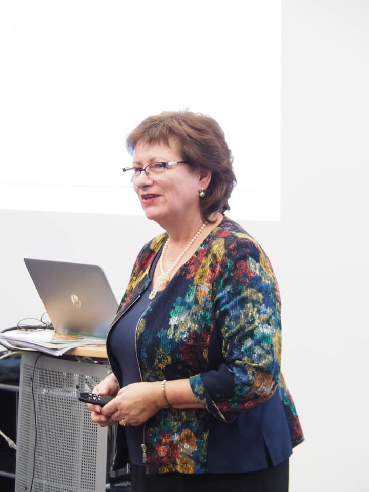 "Let's Talk Female" - GWPR Deutschland - GWPR